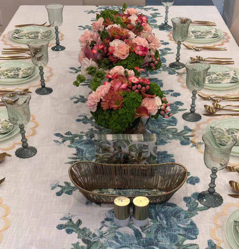 Greenery Runner design – World Of Hart